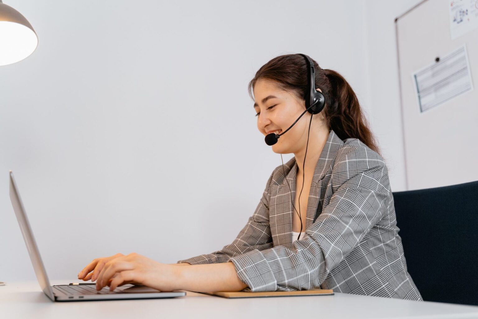 Can my business benefit from telephone Answering? | Virtual HQ